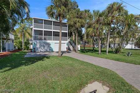 What Areas in Naples, FL Had the Least Amount of Damage From Hurricane Ian?