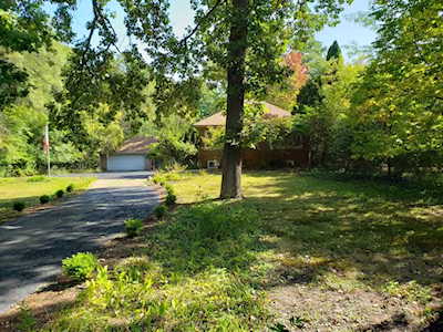 Homes for Sale in Half Day Ridge Subdivision Highland Park IL