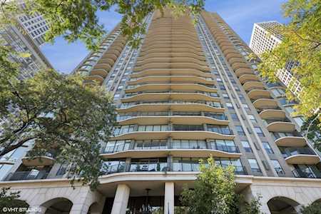 The Carlyle Condos of Chicago | 1040 Lake Shore Drive Condos