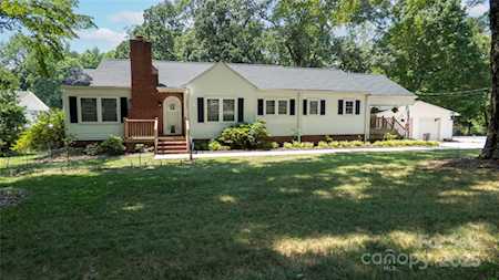 Homes for Sale in Mooresville, NC – Lake Norman Real Estate & Top ...