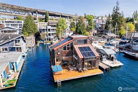 Seattle Waterfront Homes (Local Waterfront Specialists)