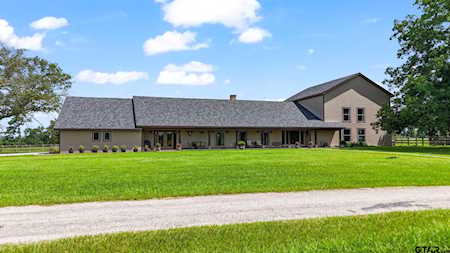 East Texas Ranches For Sale - East TX Hunting Ranches