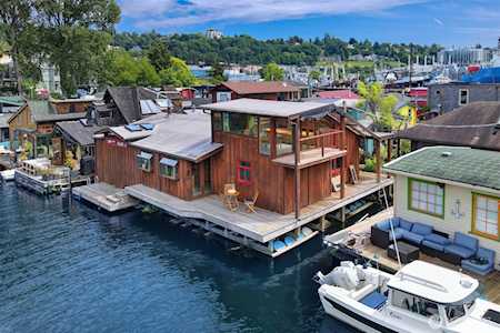 Seattle Floating Homes and Houseboats