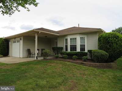 Homestead at Columbus 55+ Homes for Sale in Mansfield Township, NJ