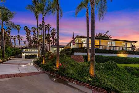 Fallbrook Homes for Sale | Fallbrook, CA Real Estate