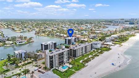 Gulfshores - 10525 Gulf Shore Dr Naples FL 34108 - Vanderbilt Beach