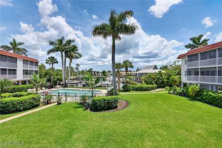 Sea Eagle - 1666 Osprey Ave Naples FL 34102 - Oyster Bay Real Estate
