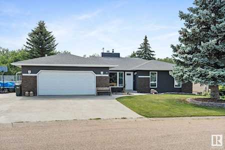 Homes For Sale in Ardrossan, Alberta