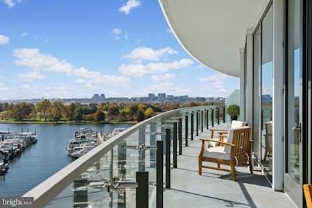 Amaris - 601 Wharf Street SW Washington DC 20024 - Luxury Waterfront Condos
