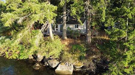 Nanaimo Oceanfront Homes - Waterfront Real Estate for sale