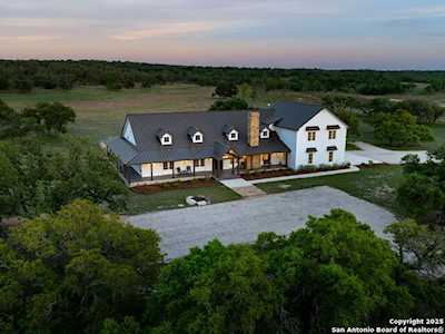 South Texas Ranches For Sale - South TX Hunting Ranches