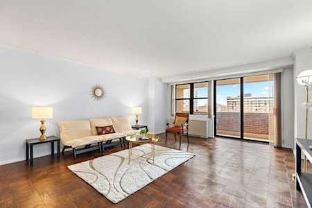 Hawthorne Place - 2 & 9 Hawthorne Pl Boston MA 02114 - West End Condos