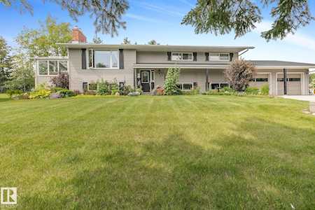 Acreages for Sale Near Edmonton | Luxury Rural Properties | Haupt Realty