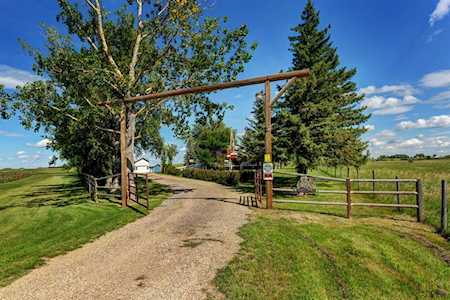 Calgary Farms For Sale - Search Calgary Ranches & Acreage Homes