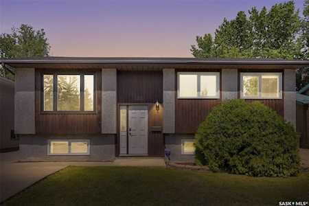 Maple Ridge - Homes for Sale in Maple Ridge Regina