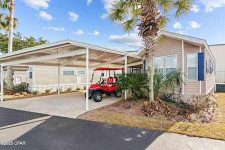 Emerald Pointe Resort Homes for sale | Emerald Pointe Resort Panama ...