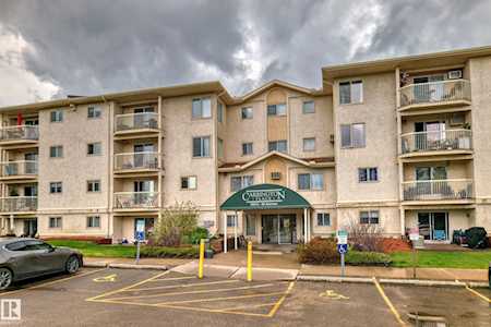 West Edmonton Homes For Sale | Real Estate & Communities Guide