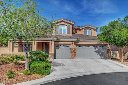 Chelsea Gardens in Summerlin Homes for Sale | @seevegashomes