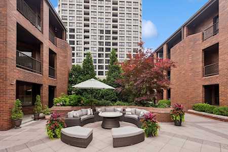 9 West Walton Condos of Chicago | 9 W Walton Street