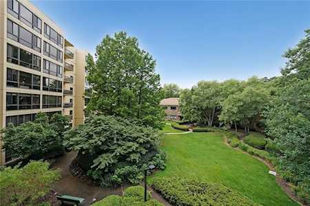 Clairmont Place Condos for Sale in Decatur | 1800 Clairmont Lake