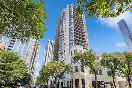 9 West Walton Condos of Chicago | 9 W Walton Street
