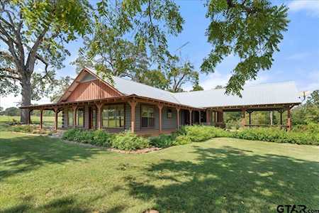 East Texas Ranches For Sale - East TX Hunting Ranches
