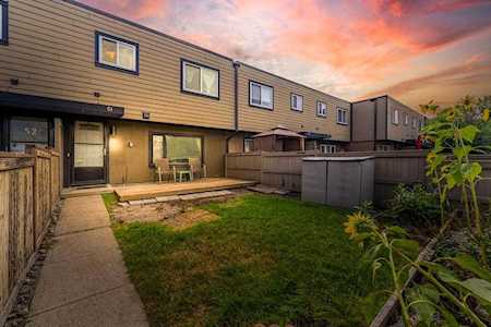 West Calgary Condos For Sale - West Calgary Condominiums