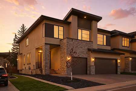 Calgary Luxury Homes For Sale - Calgary Luxury Real Estate