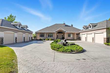 Acreages near me - Calgary Acreages for Sale in Rocky View, Foothills ...