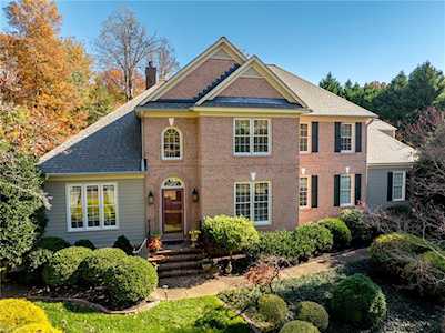 Ford's Colony VA Homes for Sale - Ford's Colony Real Estate