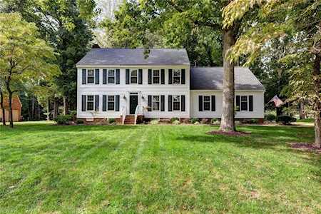 Ford's Colony VA Homes for Sale - Ford's Colony Real Estate