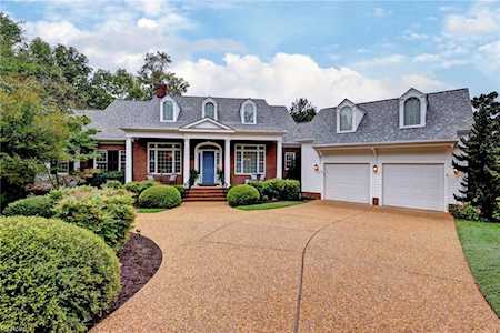 Ford's Colony VA Homes for Sale - Ford's Colony Real Estate