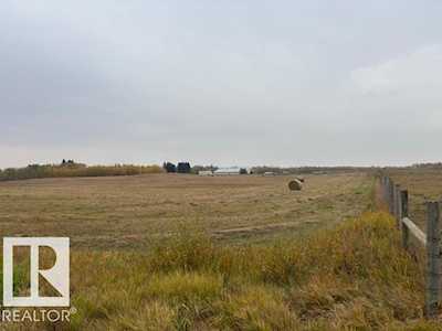 Acreages for sale Leduc County