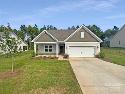 Edgewater Homes for Sale | Lake & Golf Community in Lancaster, SC