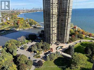 Toronto, Ontario Houses for Sale & Real Estate - ViewHomes.ca