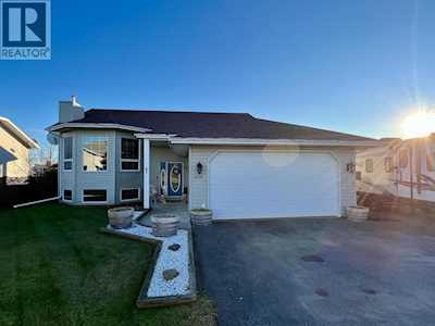 Fort Nelson Homes For Sale & MLS® Real Estate Listings | Loyal Homes