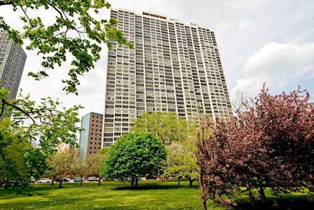 2800 Lake Shore Condos of Chicago | 2800 N Lake Shore Drive