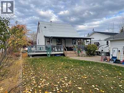 Fort Nelson Homes For Sale & MLS® Real Estate Listings | Loyal Homes