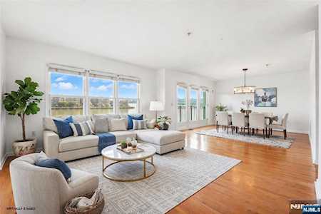Aventine Condos for Sale in Edgewater NJ | Edgewater NJ Real Estate