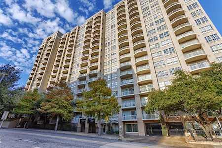 Dallas High Rise Condos for Sale | High Rise Condos Dallas