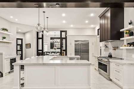 Calgary Luxury Homes For Sale - Calgary Luxury Real Estate