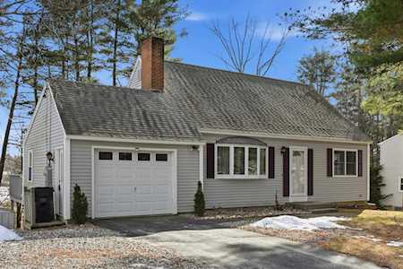 Hudson, NH Real Estate & Homes for Sale | Chinatti Realty