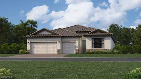 Valencia Golf & Country Club Naples | Luxury Homes & Amenities