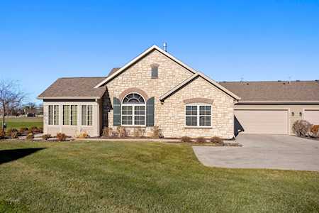 The Villas at Apple Creek Condos For Sale in Appleton, WI