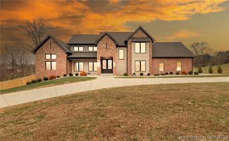 Discover the Charm of Floyds Knobs, Indiana | Joe Hayden | RE/MAX Advantage