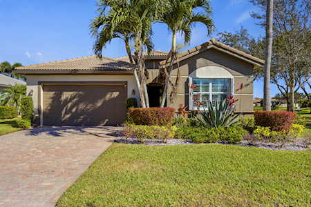 Four Seasons FL Homes for Sale | Four Seasons Delray Beach FL Real Estate
