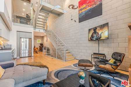 Thirty Four Fifty West | Hollywood Hills Condos | 3450 Cahuenga Blvd ...