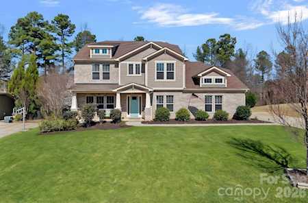 Bells Crossing Homes for Sale | Upscale Amenity-Filled Community in ...
