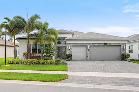 Valencia Sound Homes for Sale | Boynton Beach 55+ Communities