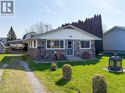 Long Point Ontario Real Estate | Houses for Sale in Long Point - MLS ...